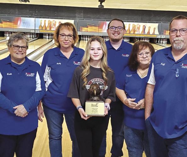 Fulton’s Murphy presented with eagle award for bowling | Sports ...