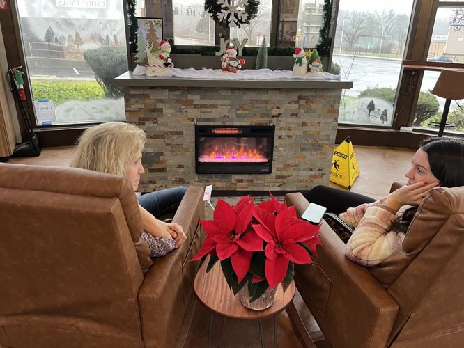 Duo open place to drink coffee and relax for awhile ...