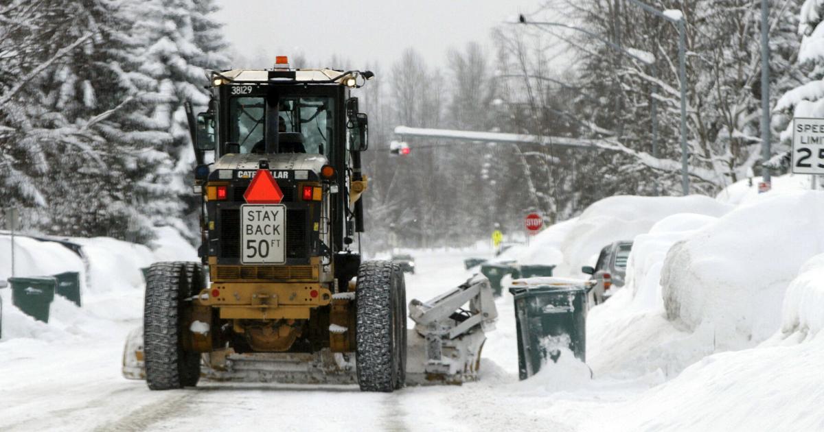 Pandemic Of Snow Inundates Anchorage Sets A Record For The Earliest