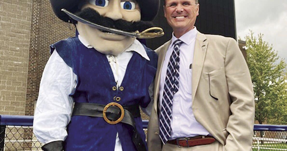 Oswego Buc Boosters preparing for Spirit Parade | News ...