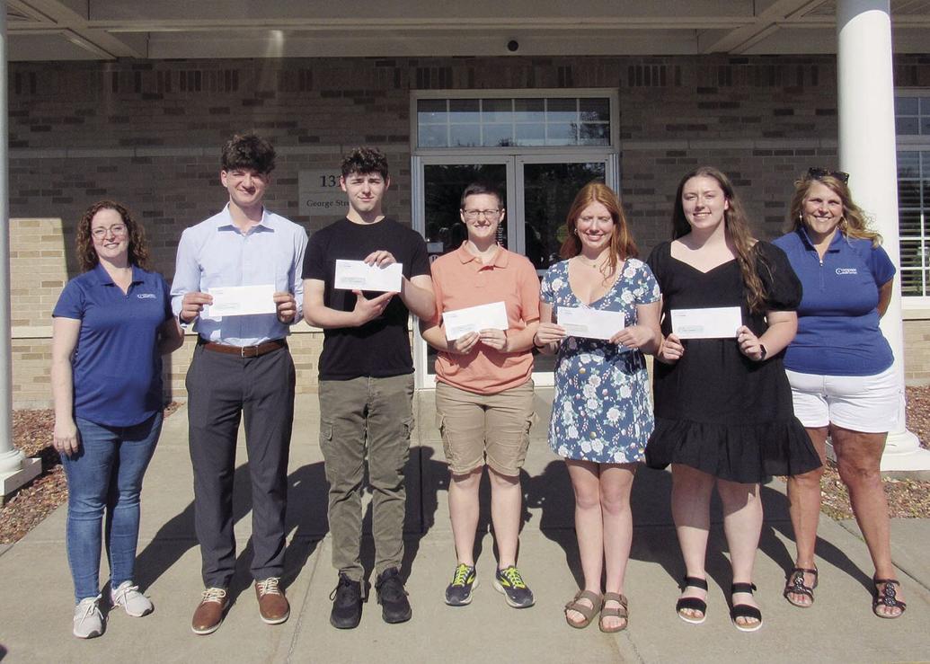 Compass Credit Union awards scholarships | News | oswegocountynewsnow.com