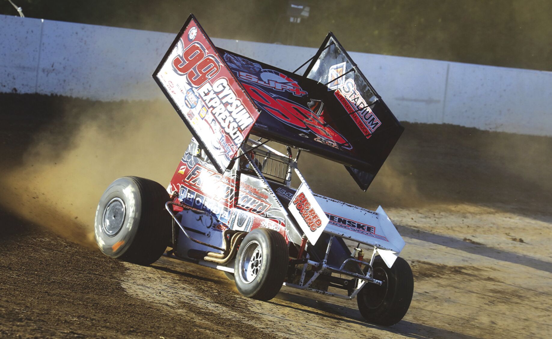 Super DIRTcar Series star Larry Wight finding success in Sprint Car ...