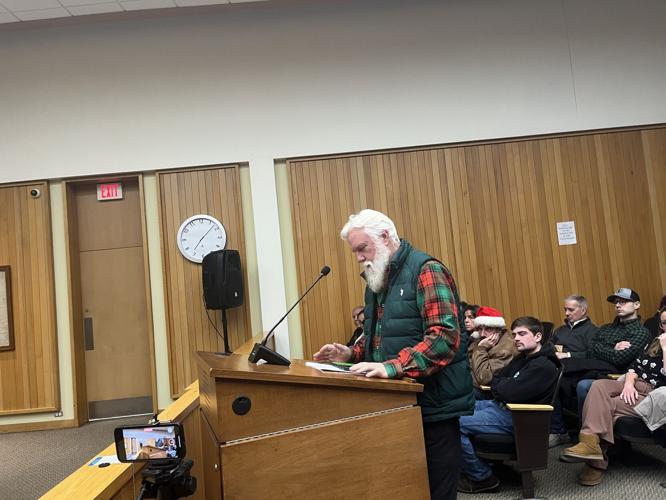 Fulton council approves 11.06% tax increase during raucous budget ...