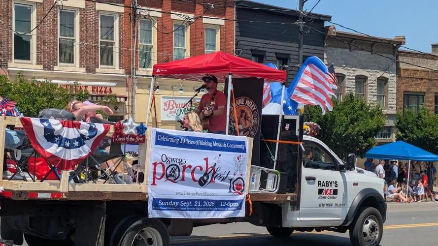 Oswego hosts parade, block party and fireworks | | oswegocountynewsnow.com