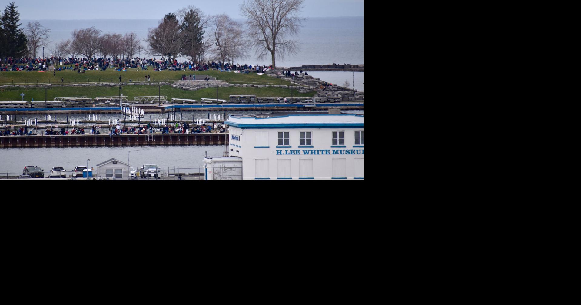 Oswego faces $7,300 bill for extra portable toilets during eclipse | News | oswegocountynewsnow.com