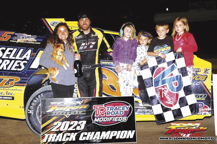 Sears Jr. again geared up for double duty | Sports ...