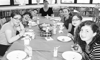 Reading rewarded at Fairgrieve Elementary School | Local ...