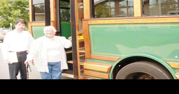 A trolley ride through Oswego's history | Local | oswegocountynewsnow.com
