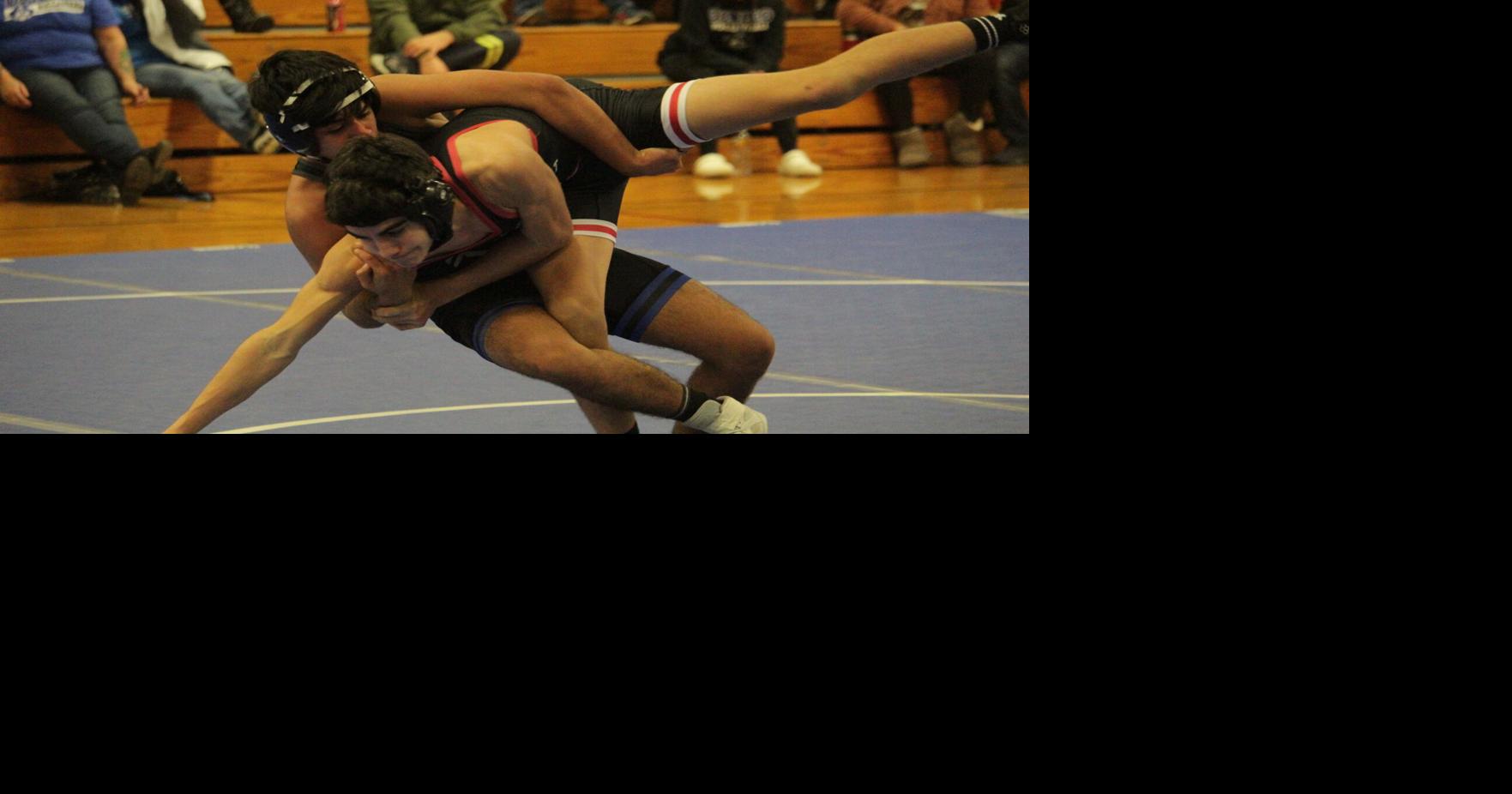 Ramos picks up lone pin in Oswego varsity wrestling’s loss to JD/CBA ...