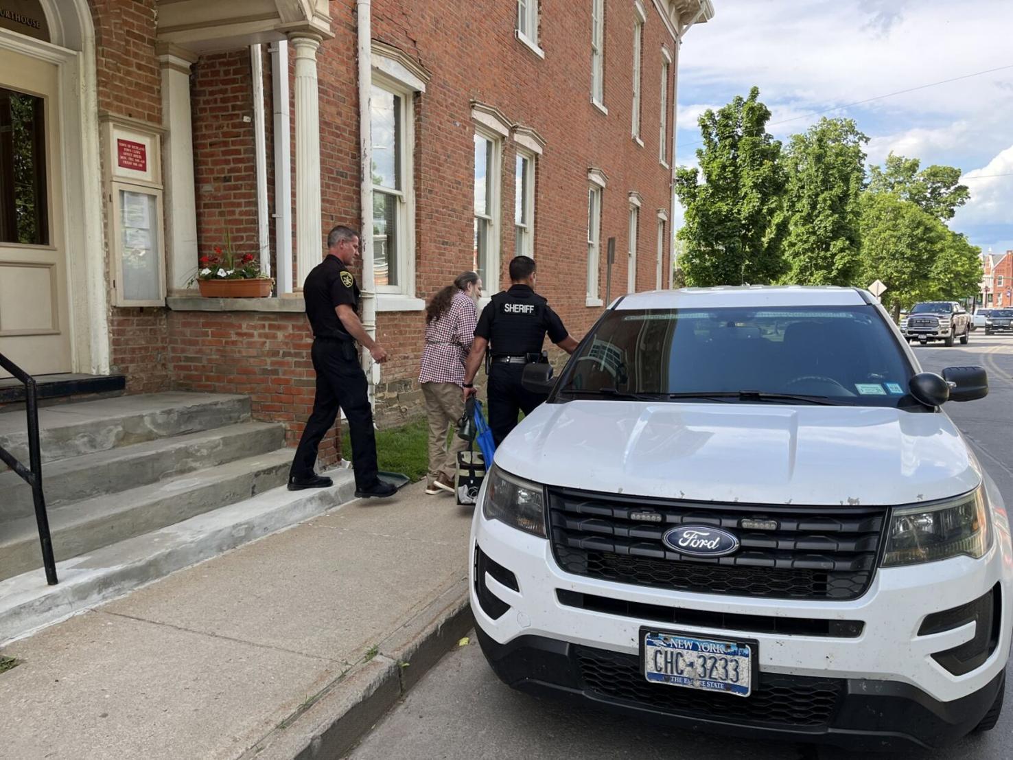 Murder suspect did a bad job hiding the body, prosecutor says ...