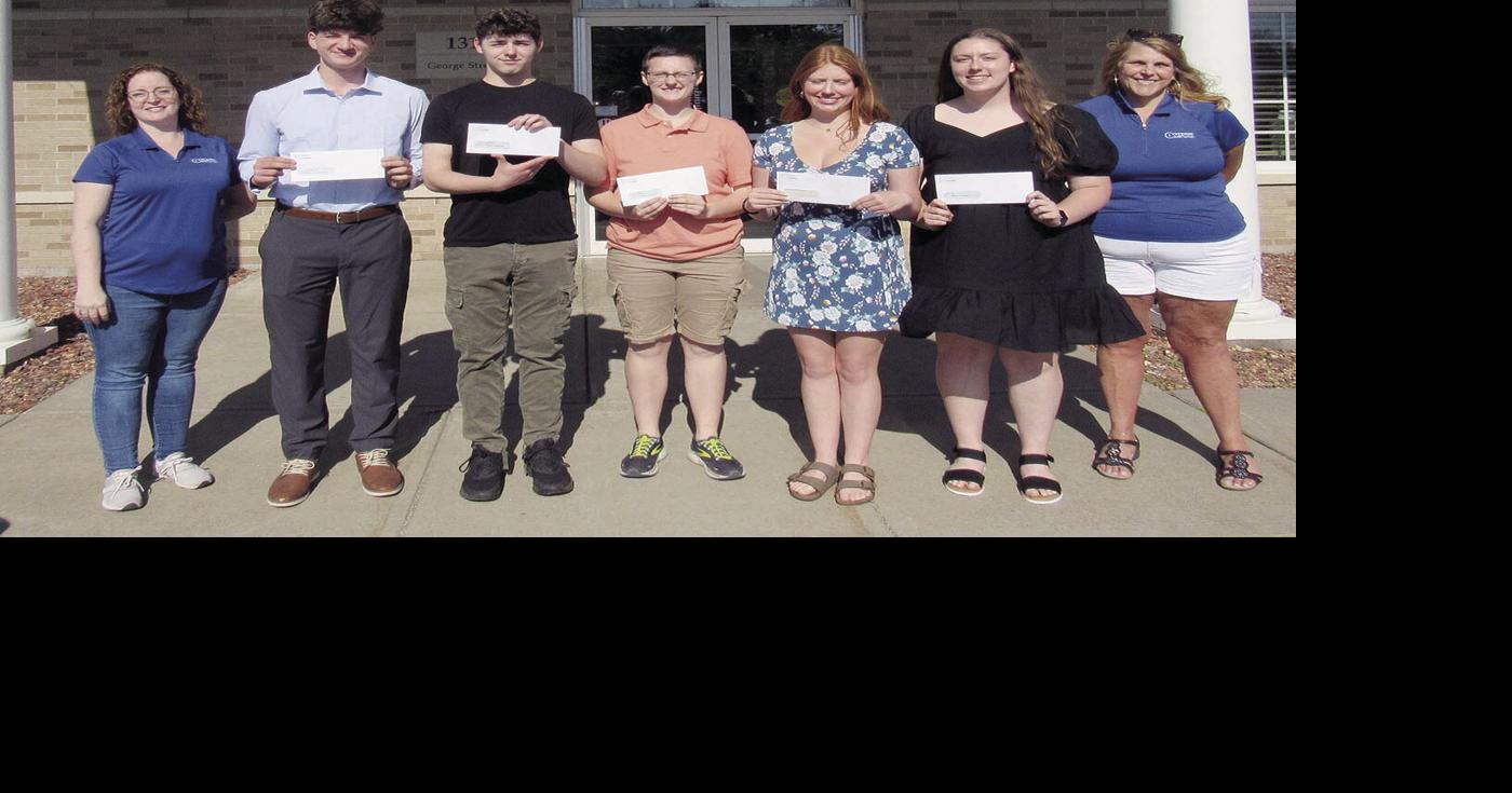 Compass Credit Union awards scholarships | News | oswegocountynewsnow.com