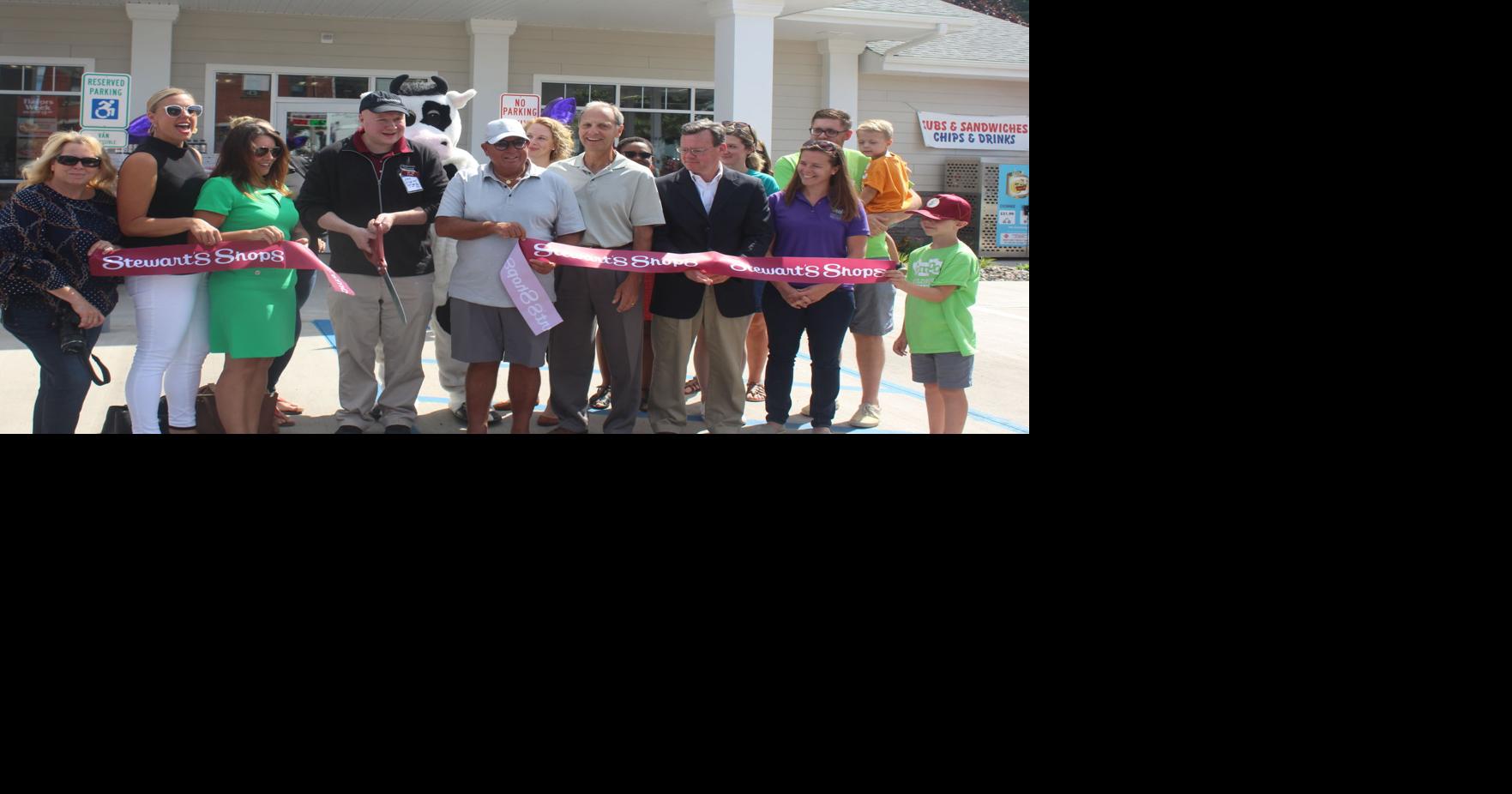 Stewart’s cuts ribbon on grand opening | News | oswegocountynewsnow.com