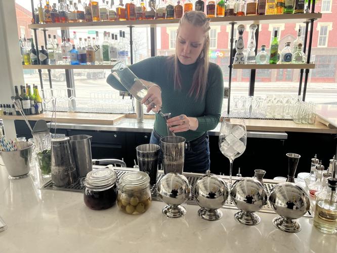 Local bartender competing to see who's the boss | | oswegocountynewsnow.com
