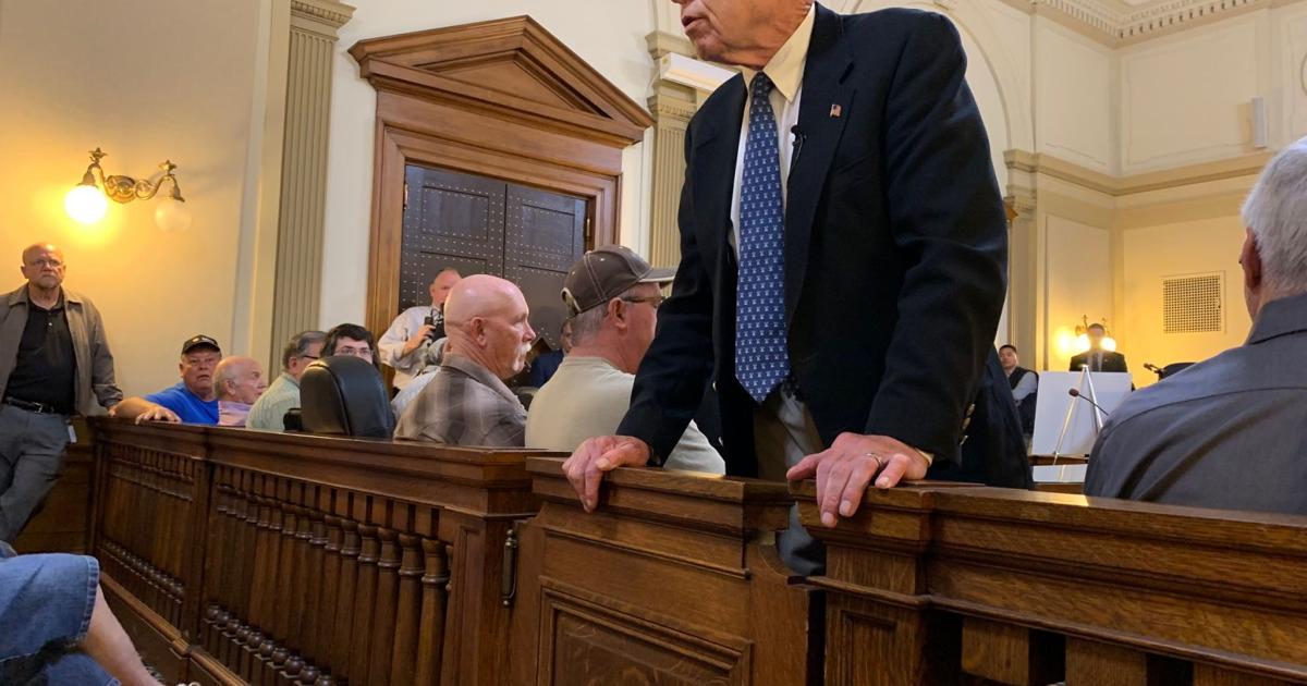 Grassley Voices Flood Control Concerns News