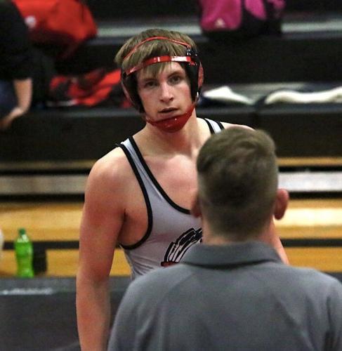 Men's wrestling: IHCC season begins at Luther Open | Sports ...
