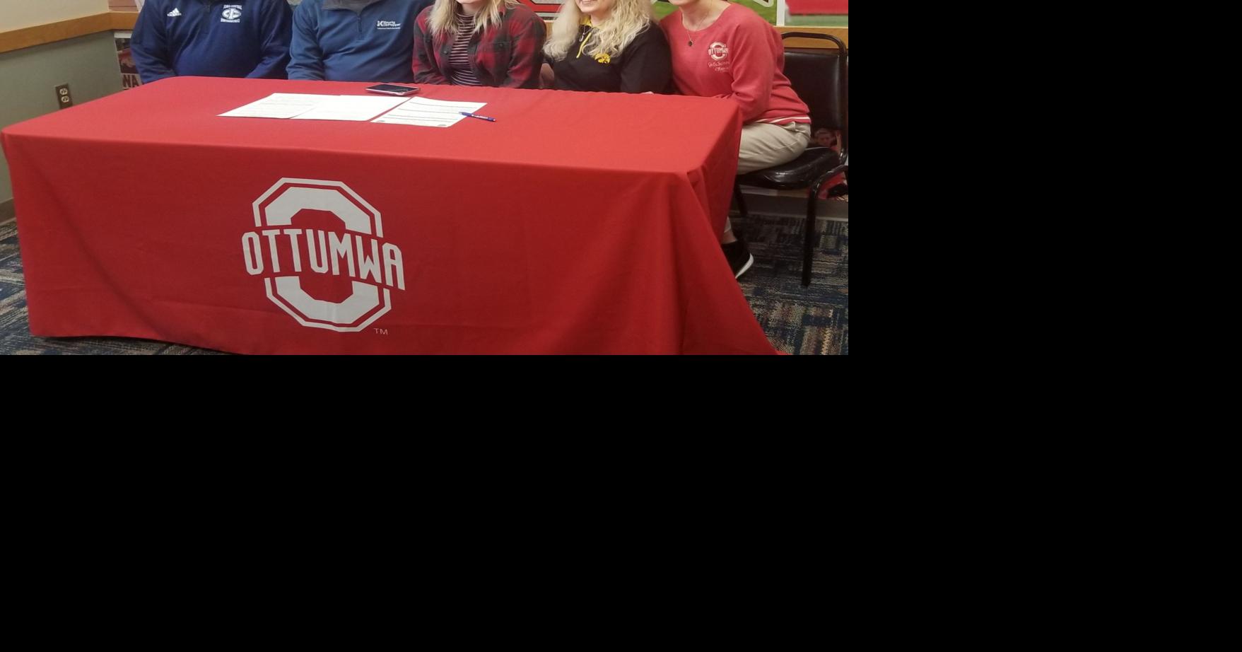 Prep swimming: Ottumwa's Knight signs with Iowa Central | Sports ...