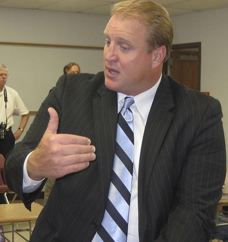Governor talking | | ottumwacourier.com