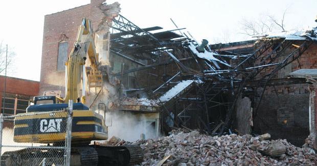 Demolition under way at Fairview School | Archives | ottumwacourier.com