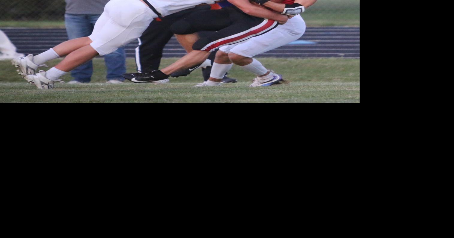 Prep football: Warriors outlast Comets for first win | Sports ...