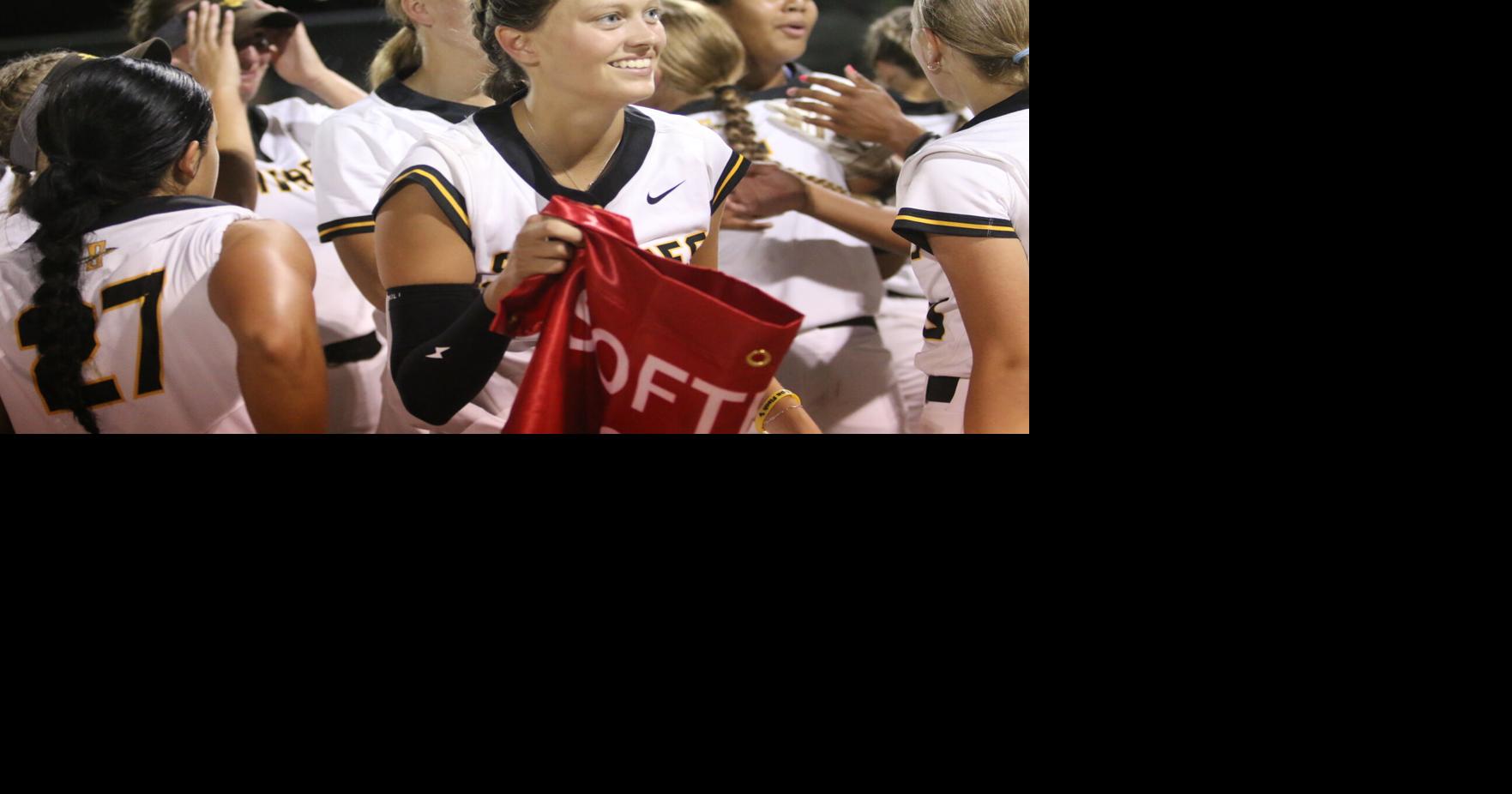 1A regional softball: Savages edge Wapello in 11-inning classic ...