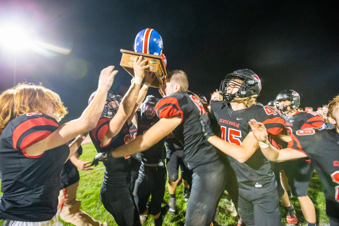 Prep Football: Big Reds win fifth-straight over Albia | Local Sports ...