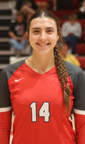 Bulldog Profile: Violet Hougland | Sports | ottumwacourier.com