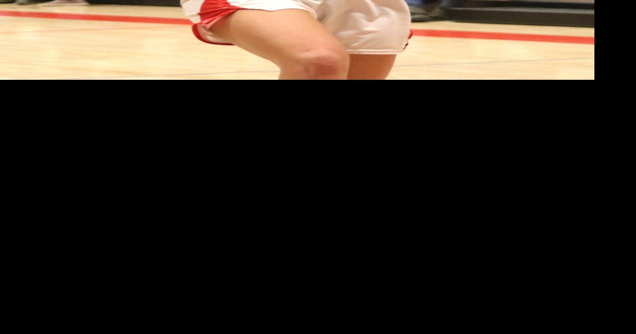 Girls basketball: Bulldogs lock down Hoover | Sports | ottumwacourier.com