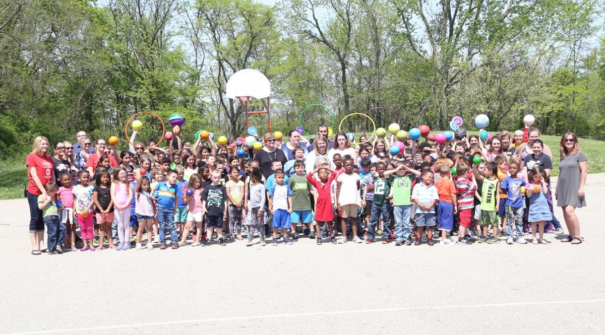 James Elementary supporter leaves recess legacy | News | ottumwacourier.com
