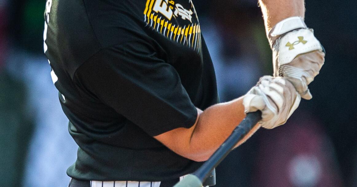 Prep baseball: Late Rocket outburst tops Albia | Sports ...