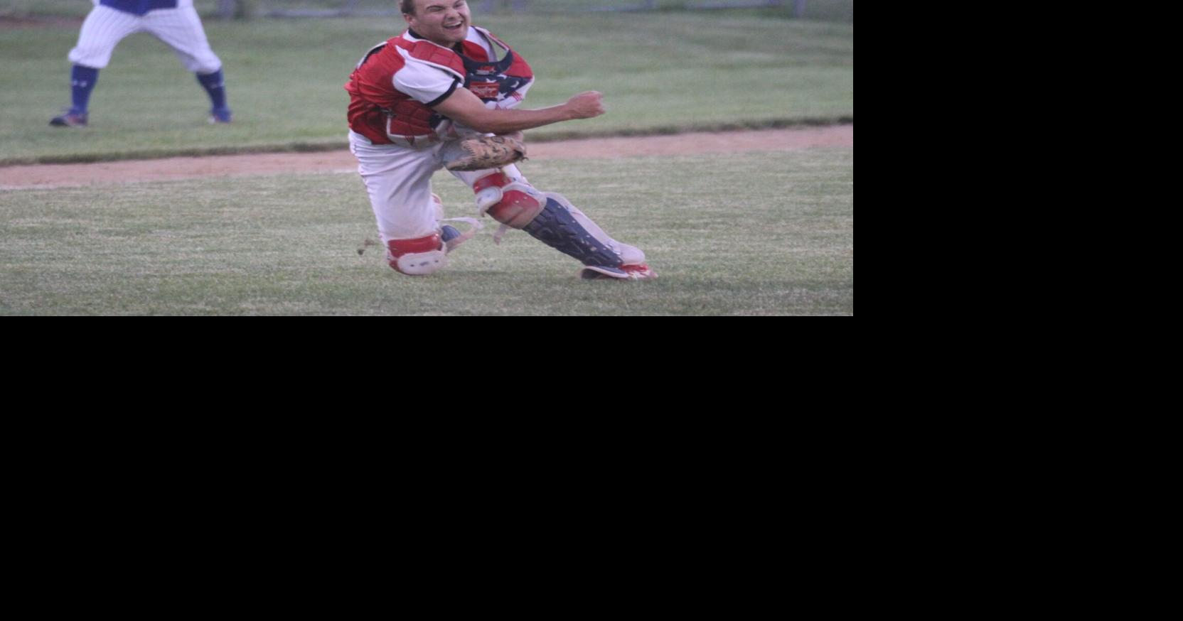 Prep baseball: Comets get best of Blue Demons | Sports | ottumwacourier.com