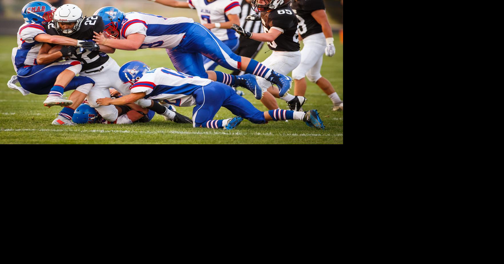 Four-score night for Requena leads Pekin football past Albia | High ...