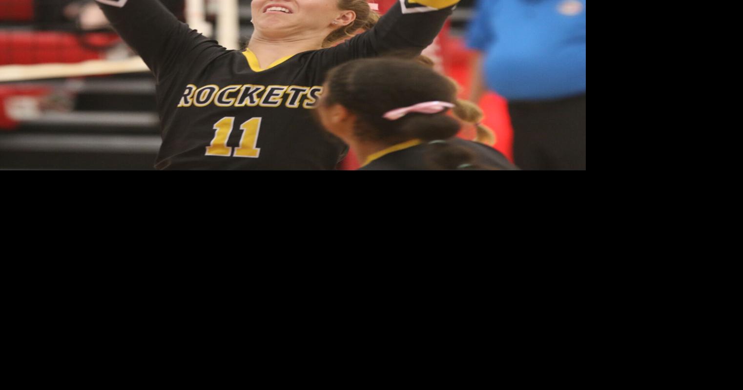 Prep volleyball: Rockets soar past Comets | Sports | ottumwacourier.com