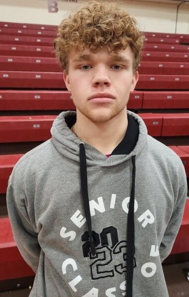 Trojan Profile: Myles McEntee | Sports | ottumwacourier.com