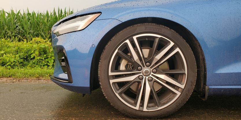 Review - 2021 Volvo S60 T5 R-Design