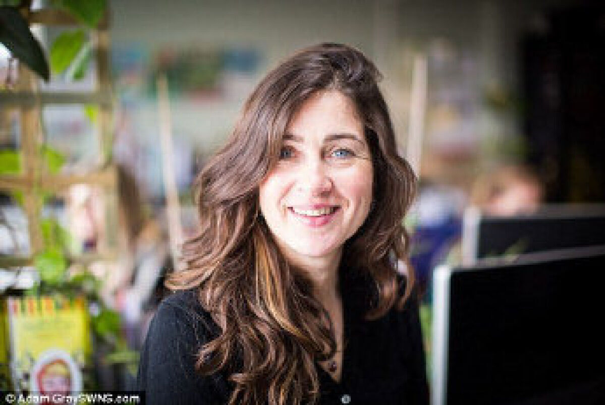 Period policy aims to synchronize work flow with ‘Aunt Flo’