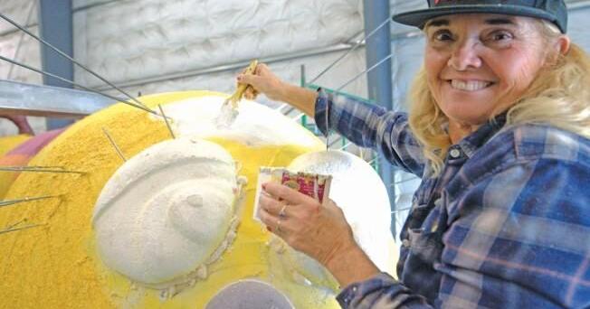 ‘Caterpillar’ Float Undergoes Camera-Ready Transformation | News ...