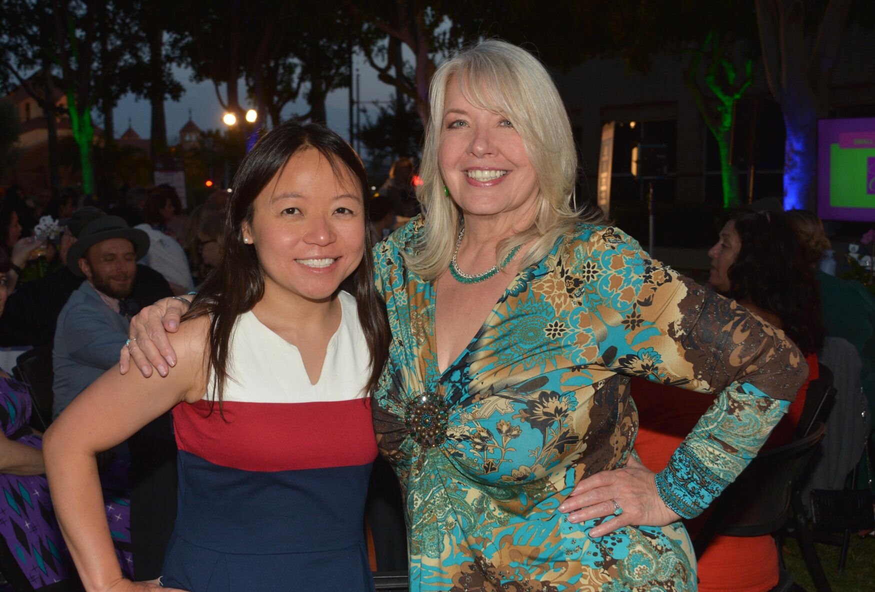 Laurell: Community Comes Together for Taste of Burbank | News ...