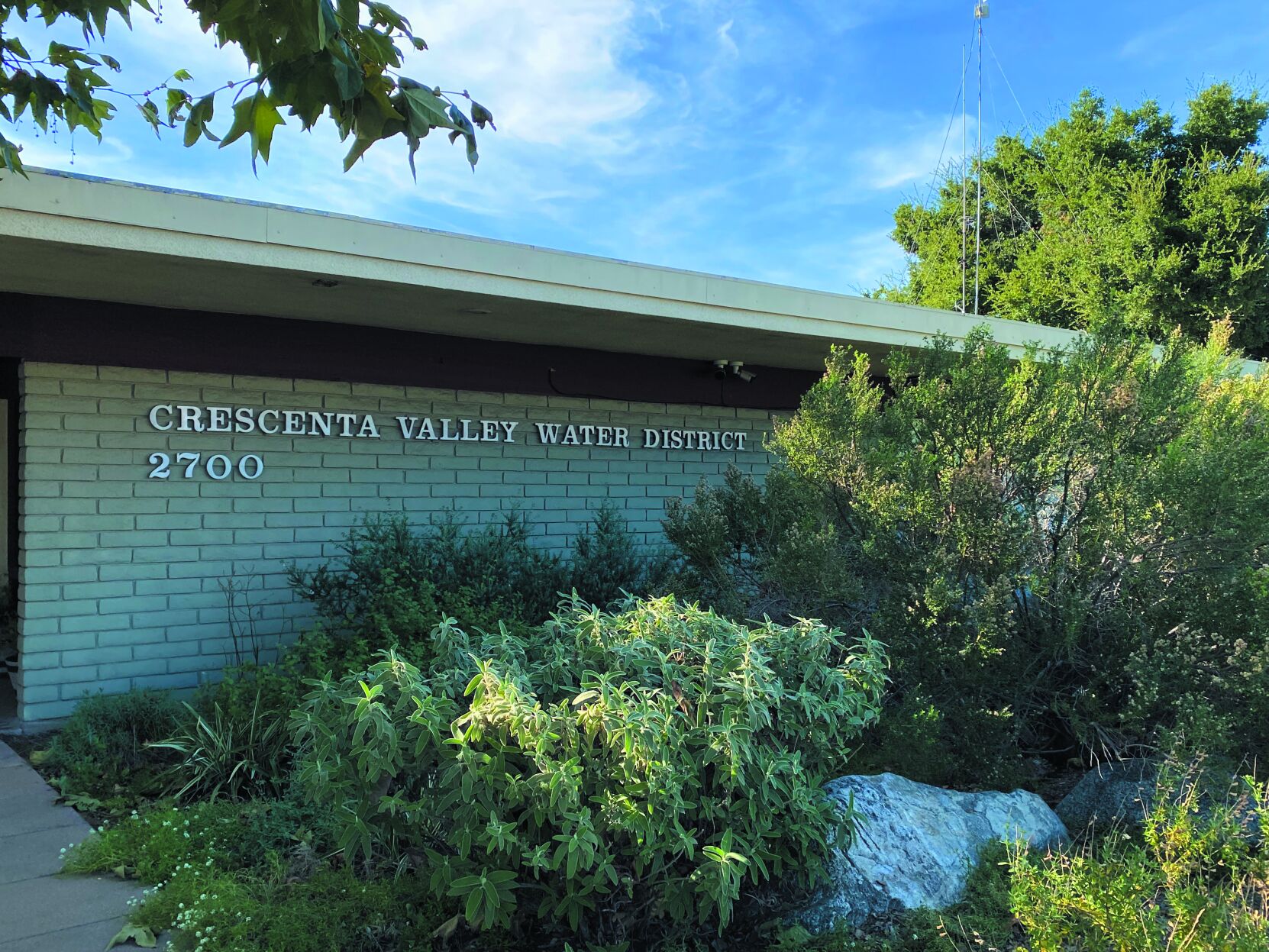 Crescenta Valley Water District Work Opens River of Complaints | La ...