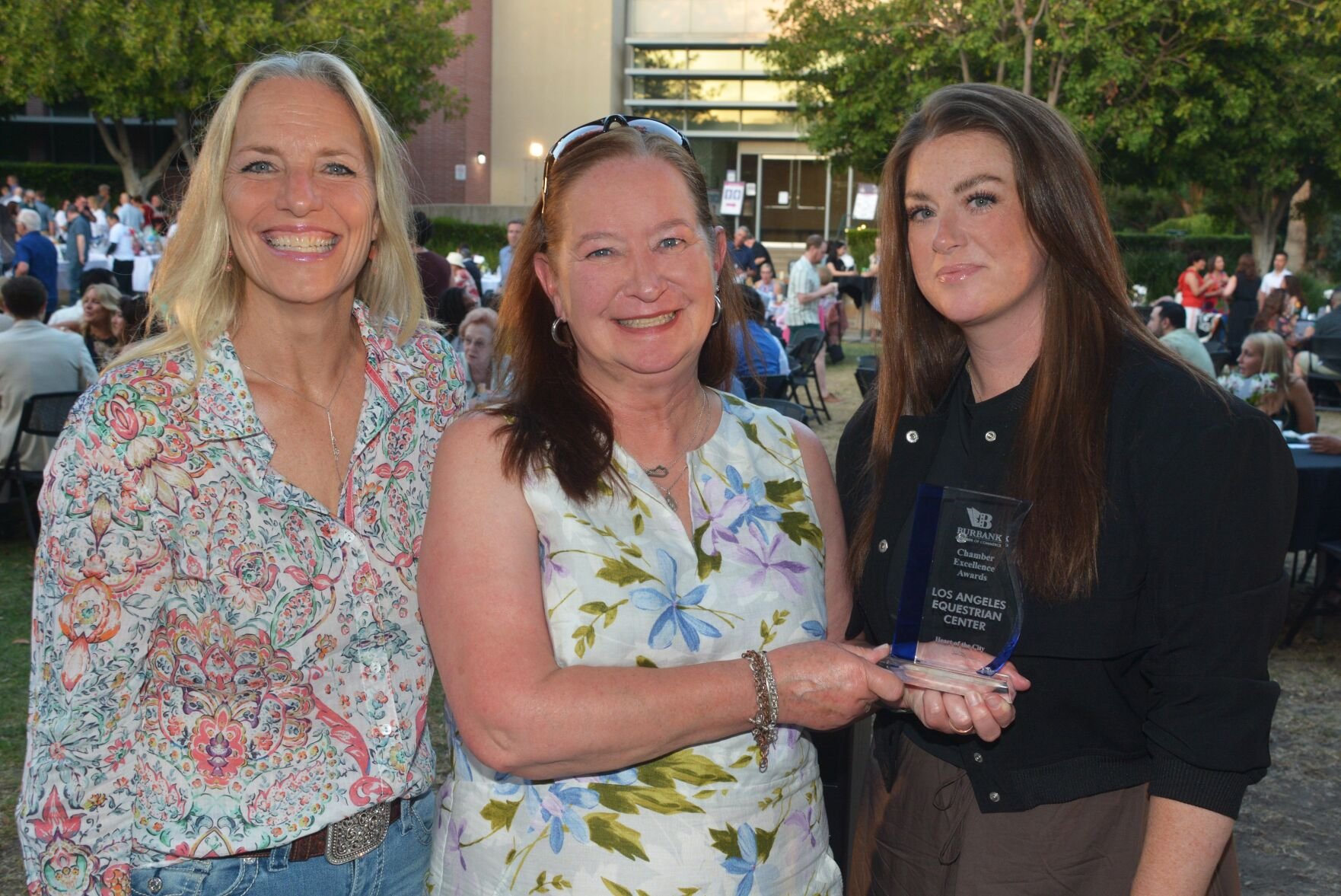 Laurell: Community Comes Together for Taste of Burbank | News ...