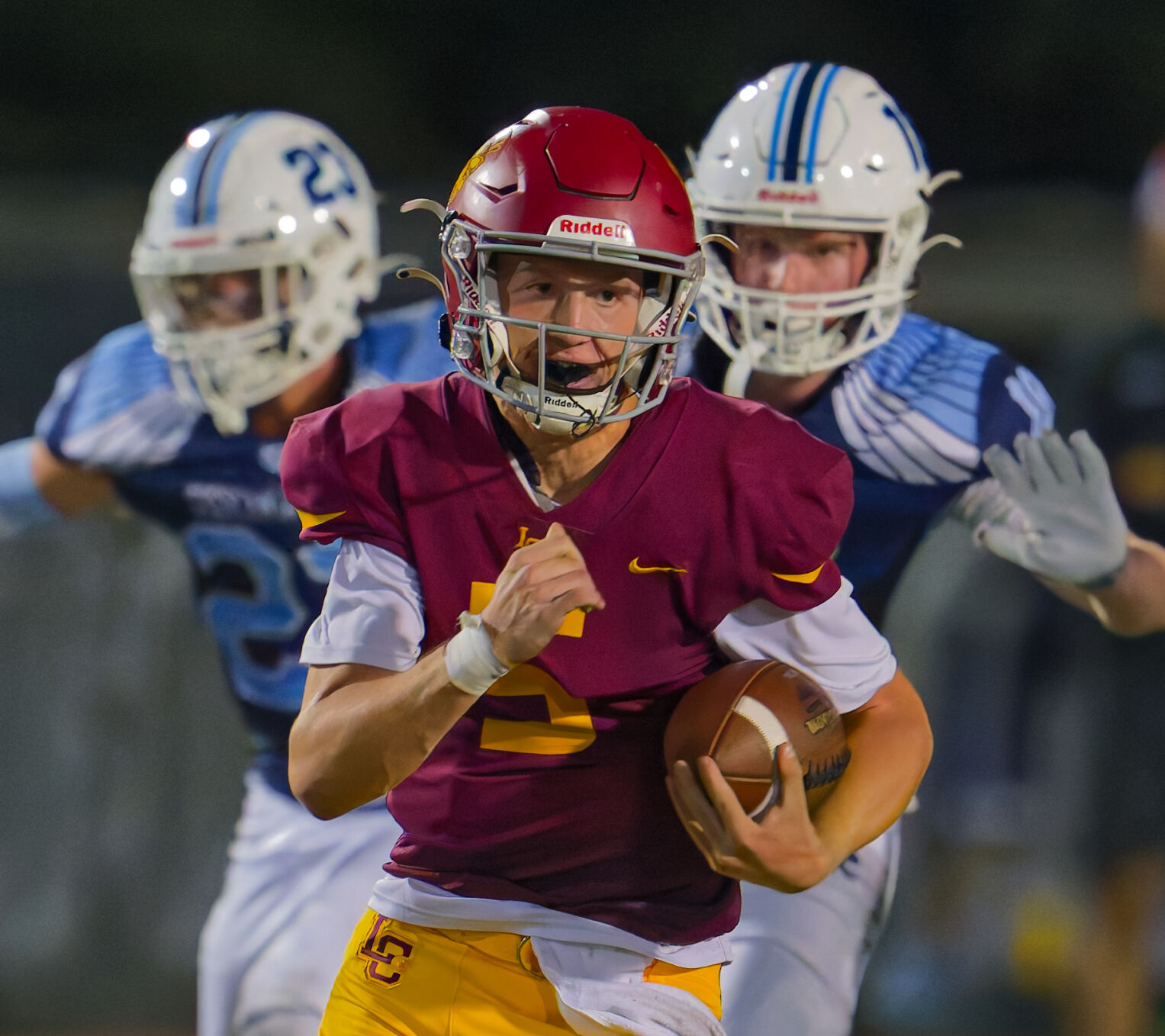 Football: Bell, Radabaugh Earn Top League Honors | Sports ...