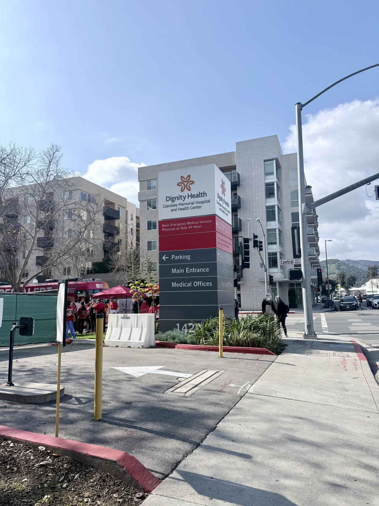 Glendale Memorial Hospital, USC-VHH Placed on ‘Red Alert’ | Glendale ...