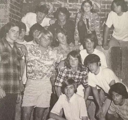 San Marino High Class of 1975 Carries Torch for 50 Years | San Marino ...