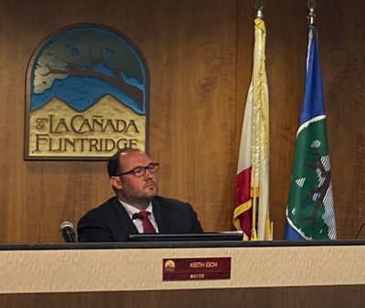 Council Votes to Issue Written Warning to Eich | La Cañada Outlook ...