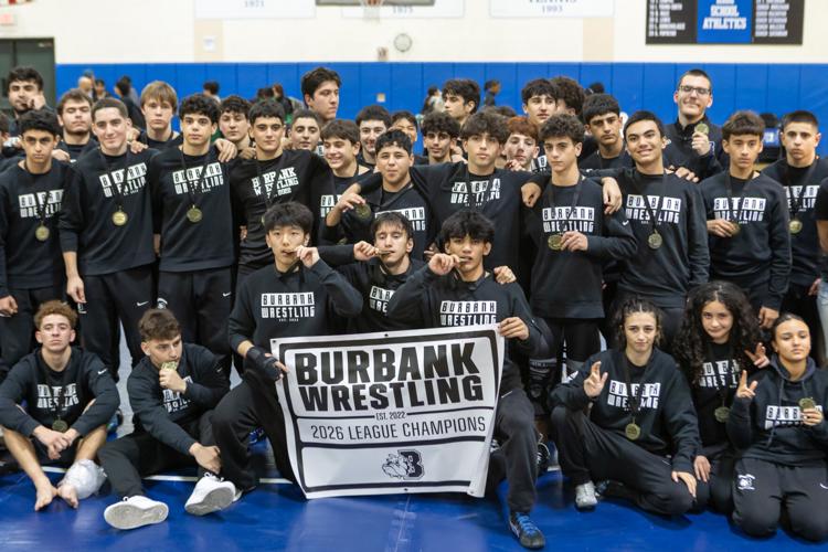 Wrestling: Burbank Caps Unbeaten Run to League Title Defense | Sports ...
