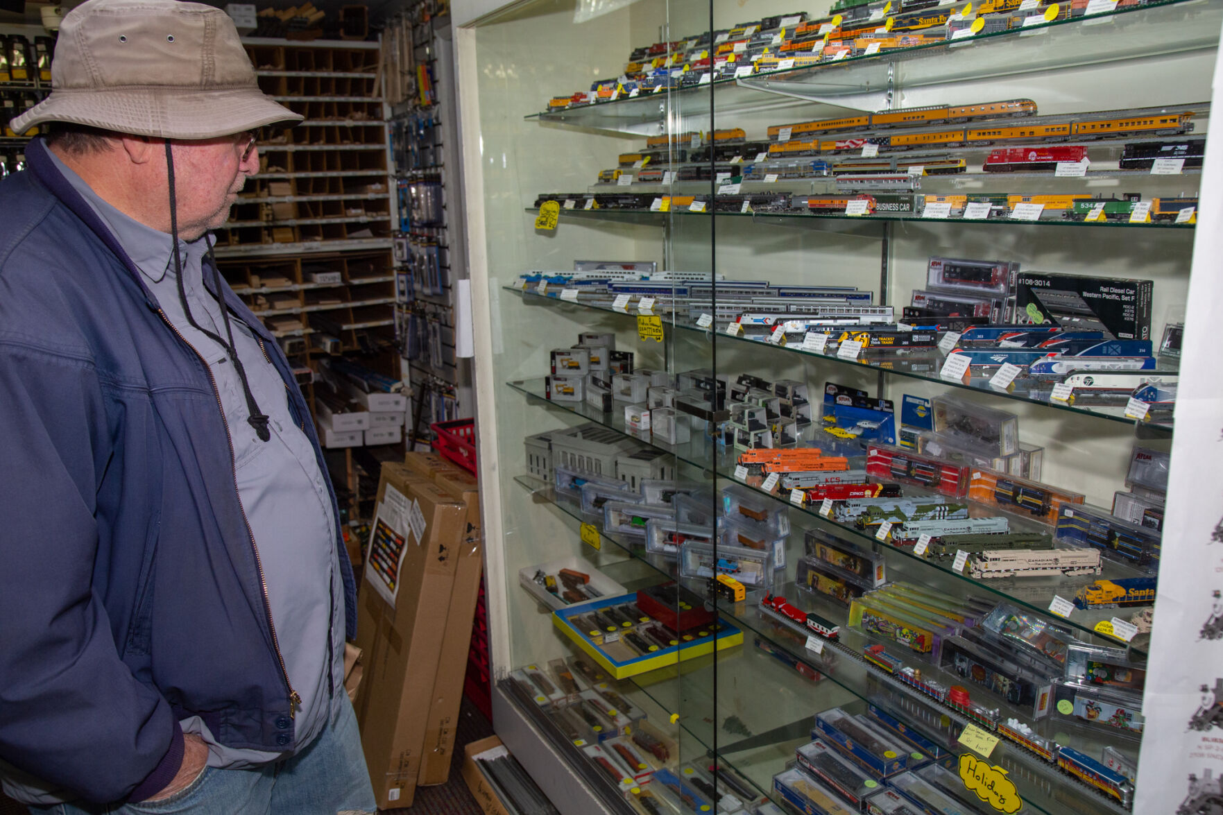 Burbank Train Shack Keeps Classic Hobby on the Rails | Burbank Leader ...
