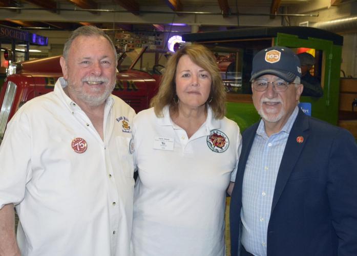 David Laurell | Burbank Leader | outlooknewspapers.com
