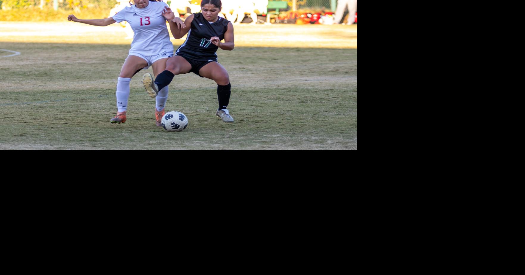 Girls' Soccer: Mayfield Pounces on Rival Westridge in League Showdown ...