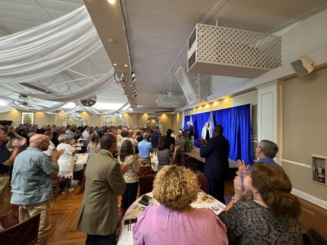 At chamber luncheon, Comer talks possibility of adding second air ...