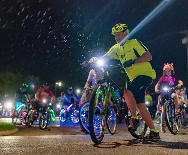 MOONLIGHT BIKE RIDE | News | paducahsun.com