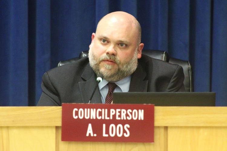 Carbondale councilwoman calls for Illinois to secede from U.S. | News ...